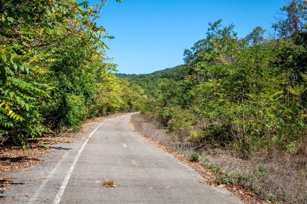 The Abandoned Pennsylvania Turnpike - Travel Addicts