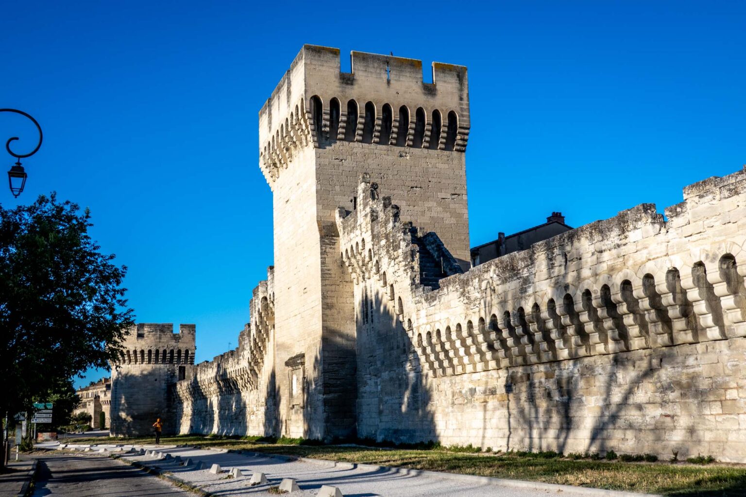 14 Fun Things to do in Avignon France - Travel Addicts
